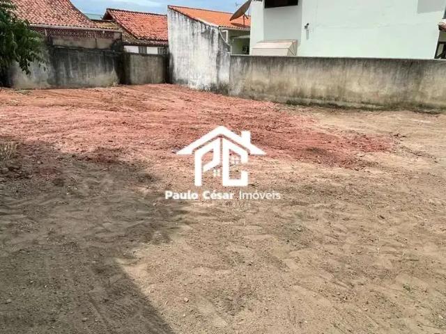 Terreno em Condomínio para Venda em Araruama/RJ Praça da Bandeira