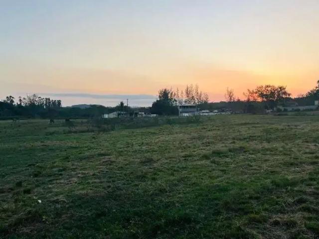 Terreno em Condomínio para Venda em Araruama/RJ Três Vendas