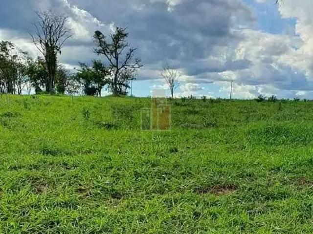 Terreno em Condomínio para Venda em Arealva/SP Centro