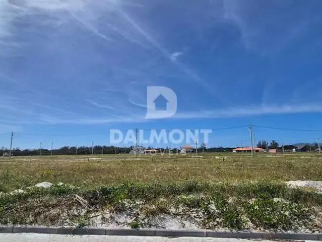Terreno em Condomínio para Venda em Arraial do Cabo/RJ Monte Alto