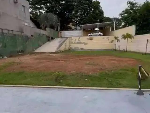 Terreno em Condomínio para Venda em Arujá/SP Arujázinho I, II e III