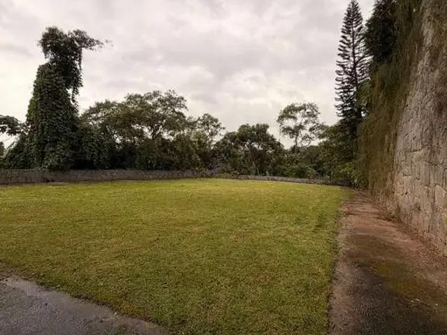 Terreno em Condomínio para Venda em Arujá/SP Arujázinho I, II e III