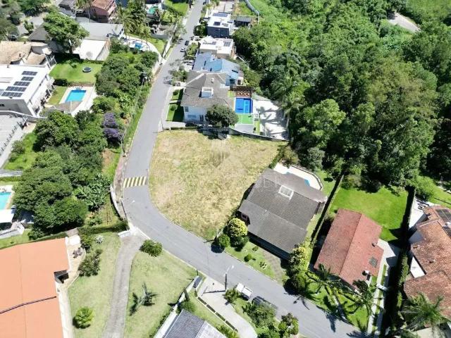 Terreno em Condomínio para Venda em Arujá/SP Arujázinho I, II e III