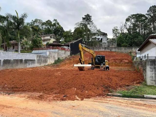 Terreno em Condomínio para Venda em Arujá/SP Arujázinho I, II e III