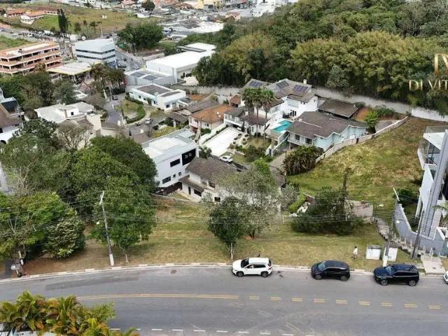 Terreno em Condomínio para Venda em Arujá/SP Perová