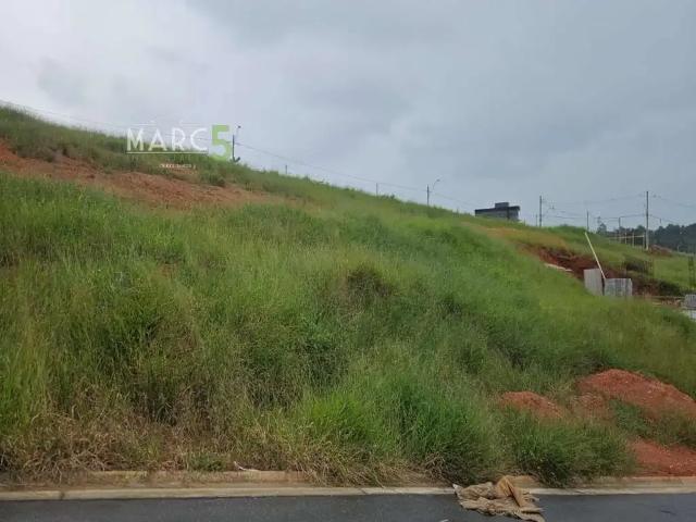 Terreno em Condomínio para Venda em Arujá/SP Portão