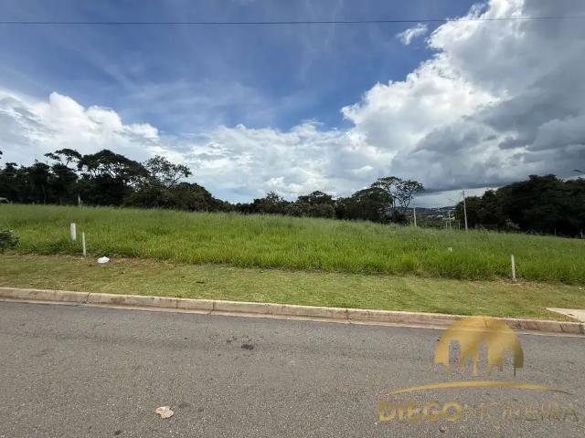 Terreno em Condomínio para Venda em Atibaia/SP Cachoeira