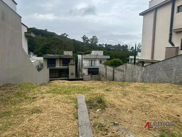 Terreno em Condomínio para Venda em Atibaia/SP Bairro dos Pires