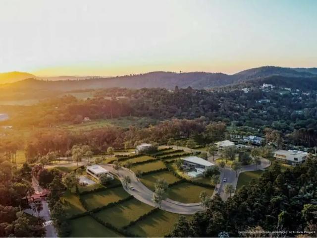 Terreno em Condomínio para Venda em Atibaia/SP Estância Parque de Atibaia