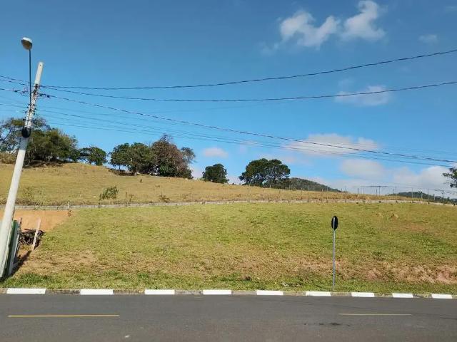 Terreno em Condomínio para Venda em Atibaia/SP Jardim dos Pinheiros