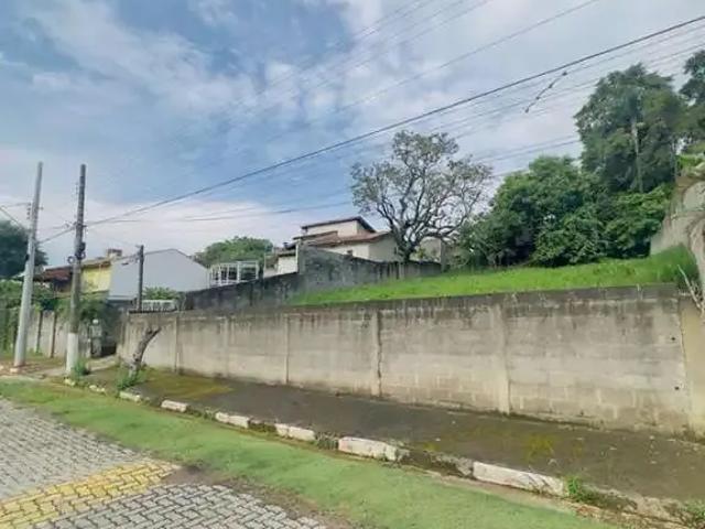 Terreno em Condomínio para Venda em Atibaia/SP Jardim Shangri Lá