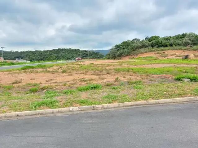 Terreno em Condomínio para Venda em Atibaia/SP Laranja Azeda