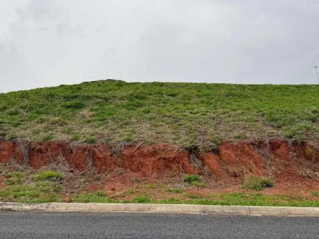 Terreno em Condomínio para Venda em Atibaia/SP Laranja Azeda