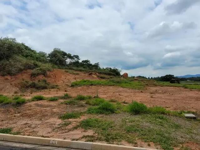 Terreno em Condomínio para Venda em Atibaia/SP Laranja Azeda