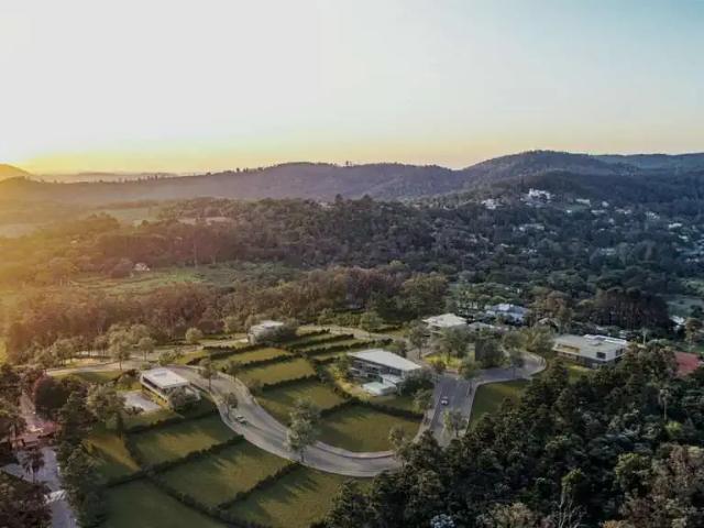 Terreno em Condomínio para Venda em Atibaia/SP Mato Dentro