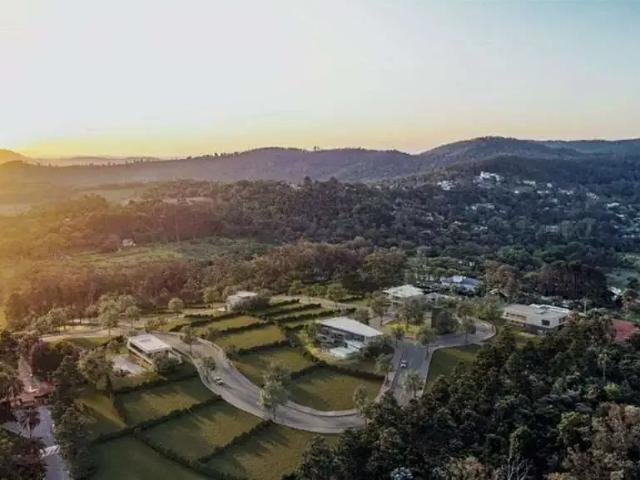 Terreno em Condomínio para Venda em Atibaia/SP Mato Dentro