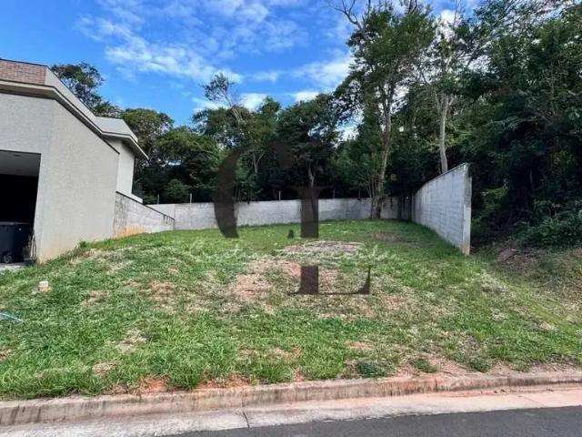 Terreno em Condomínio para Venda em Atibaia/SP Marmeleiro