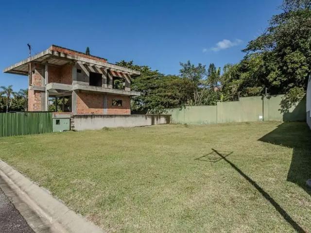 Terreno em Condomínio para Venda em Balneário Camboriú/SC Praia do Estaleirinho