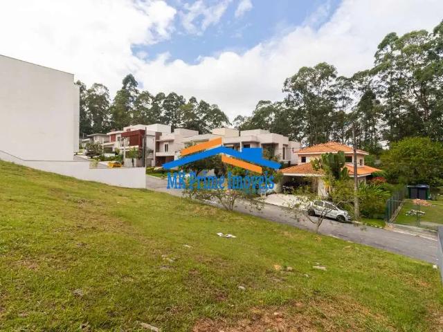 Terreno em Condomínio para Venda em Barueri/SP Aldeia da Serra
