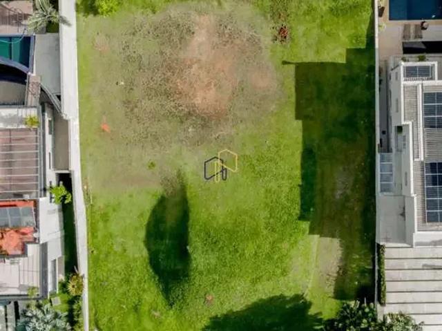 Terreno em Condomínio para Venda em Barueri/SP Alphaville Conde I
