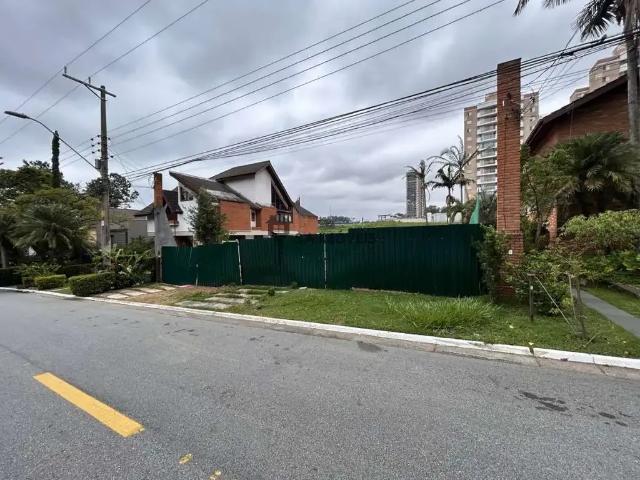 Terreno em Condomínio para Venda em Barueri/SP Alphaville Residencial Zero