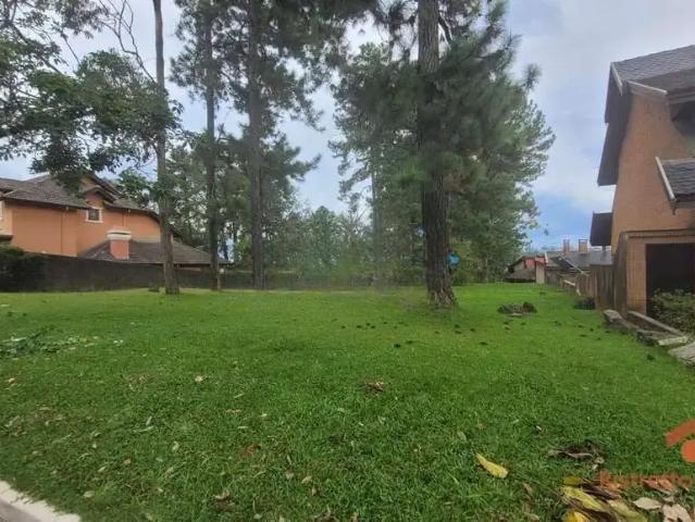 Terreno em Condomínio para Venda em Barueri/SP Morada dos Pássaros