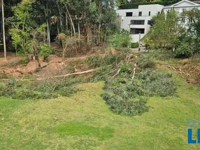 Terreno em Condomínio para Venda em Barueri/SP Tamboré