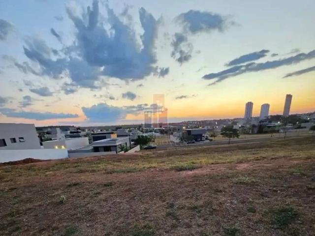 Terreno em Condomínio para Venda em Bauru/SP Alphaville