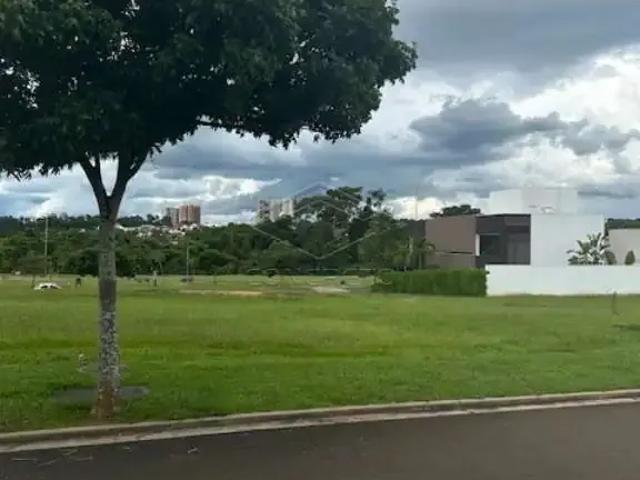 Terreno em Condomínio para Venda em Bauru/SP Alphaville