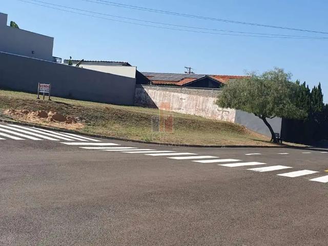 Terreno em Condomínio para Venda em Bauru/SP Jardim Marabá