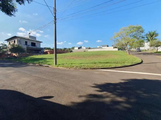 Terreno em Condomínio para Venda em Bauru/SP Jardim Marabá