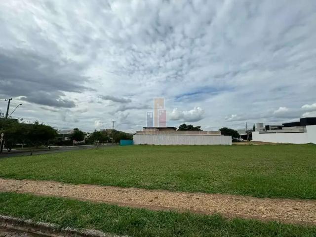 Terreno em Condomínio para Venda em Bauru/SP Residencial Lago Sul