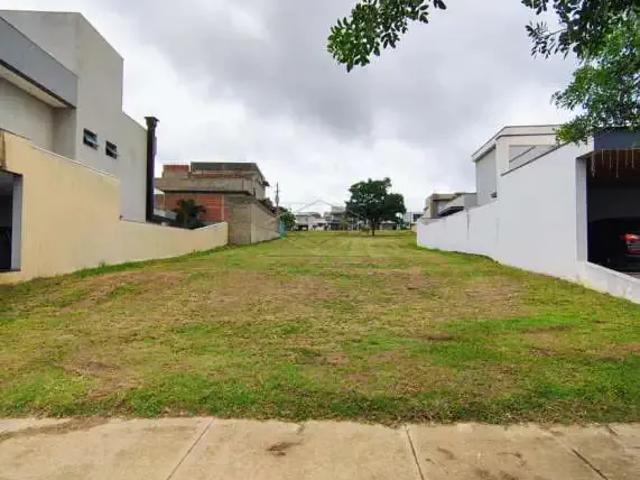 Terreno em Condomínio para Venda em Bauru/SP Residencial Tamboré