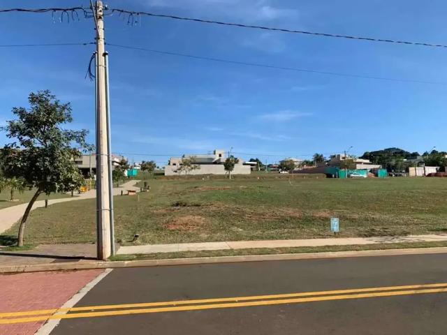 Terreno em Condomínio para Venda em Bauru/SP Residencial Tamboré