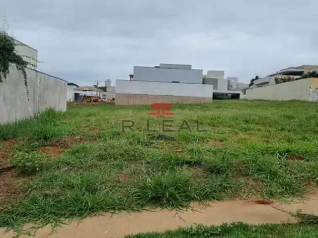 Terreno em Condomínio para Venda em Bauru/SP Residencial Villa Lobos