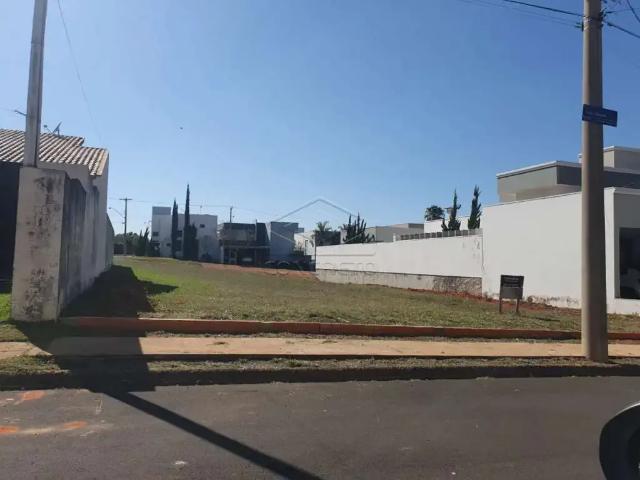 Terreno em Condomínio para Venda em Bauru/SP Residencial Village Campo Novo