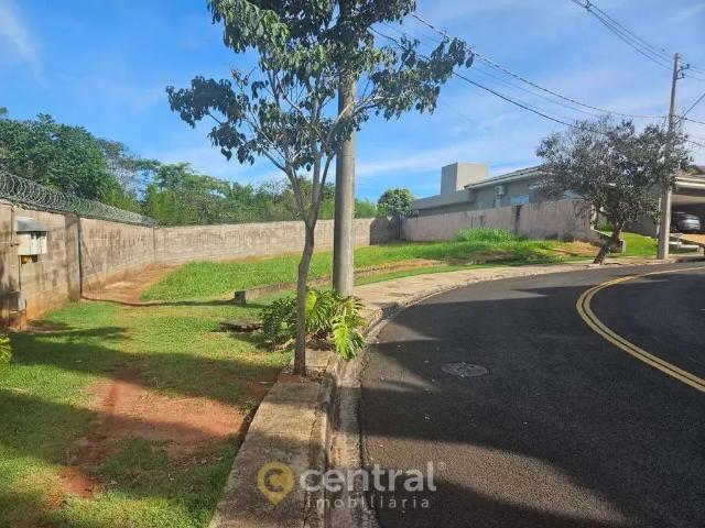 Terreno em Condomínio para Venda em Bauru/SP Vila Aviação