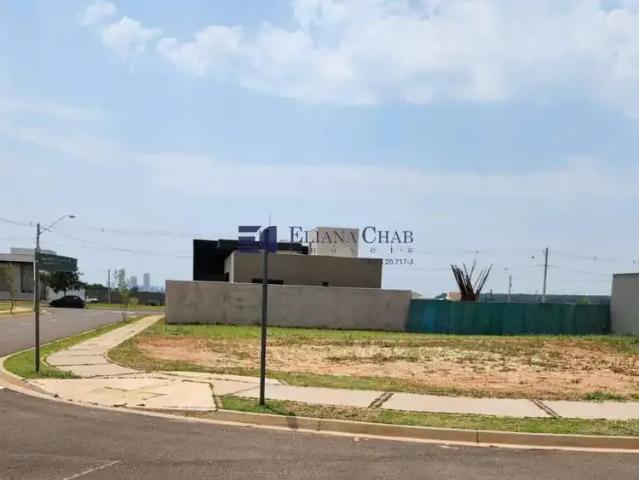 Terreno em Condomínio para Venda em Bauru/SP Vila Aviação