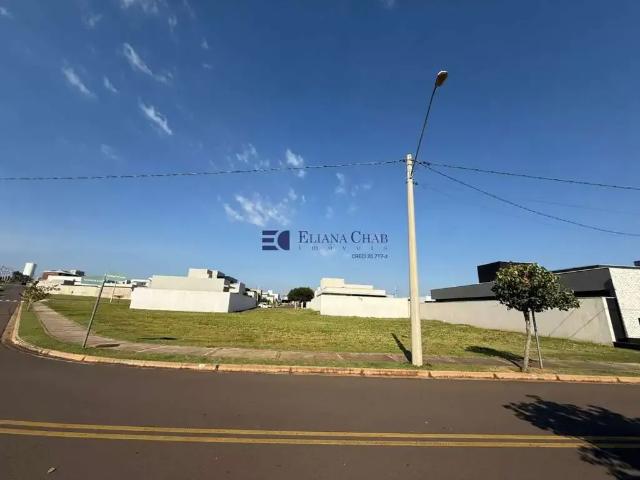 Terreno em Condomínio para Venda em Bauru/SP Vila Aviação