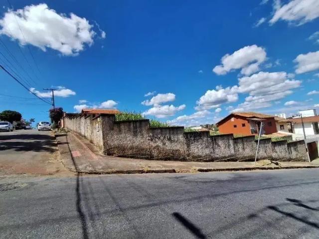 Terreno em Condomínio para Venda em Belo Horizonte/MG São Bernardo