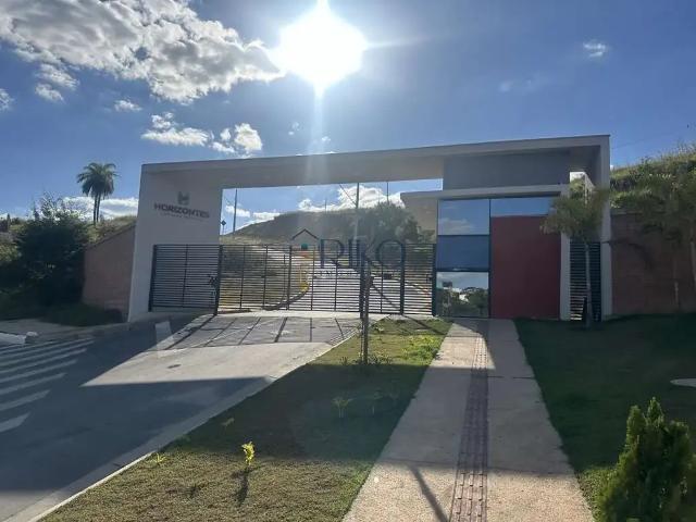Terreno em Condomínio para Venda em Betim/MG Guarujá Mansões