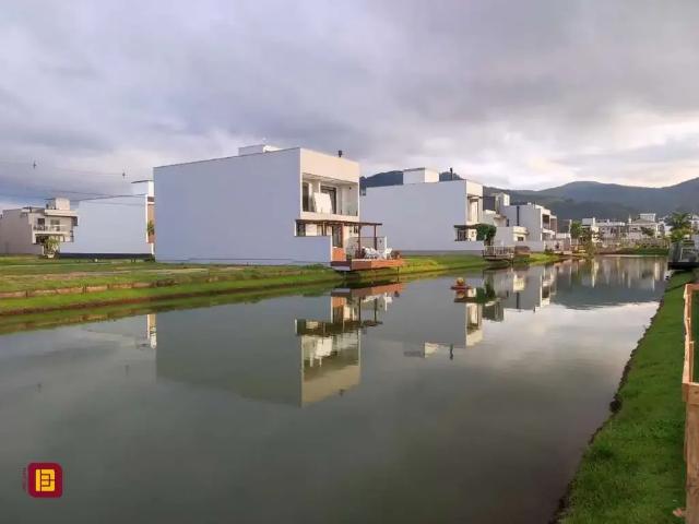 Terreno em Condomínio para Venda em Biguaçu/SC Beira Rio
