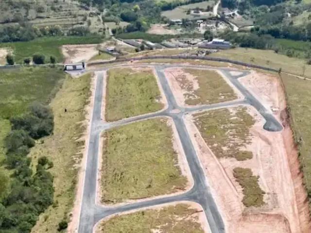 Terreno em Condomínio para Venda em Bom Jesus dos Perdões/SP Vale do Sol
