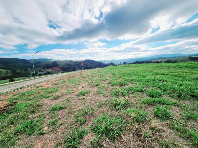 Terreno em Condomínio para Venda em Bom Jesus dos Perdões/SP Centro
