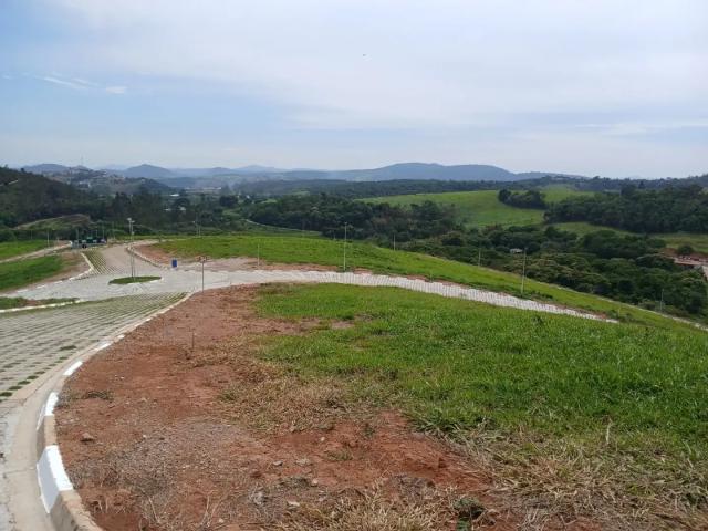 Terreno em Condomínio para Venda em Bom Jesus dos Perdões/SP Centro
