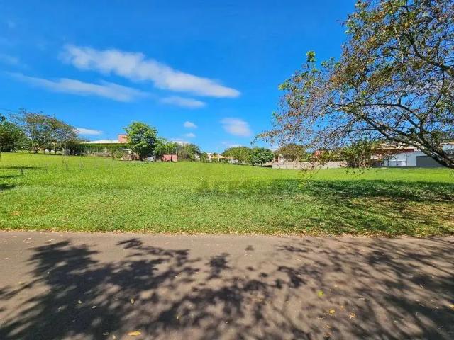 Terreno em Condomínio para Venda em Botucatu/SP Residencial Parque Laguna I