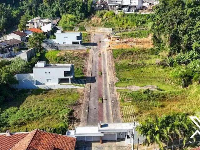 Terreno em Condomínio para Venda em Blumenau/SC Água Verde