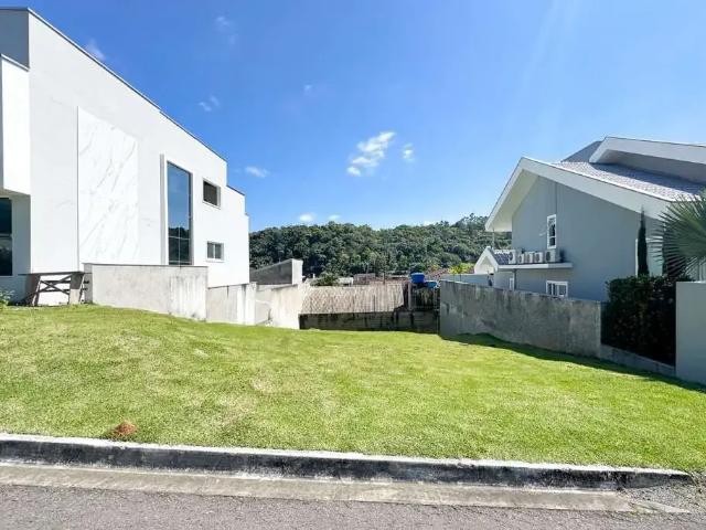 Terreno em Condomínio para Venda em Blumenau/SC Itoupava Central
