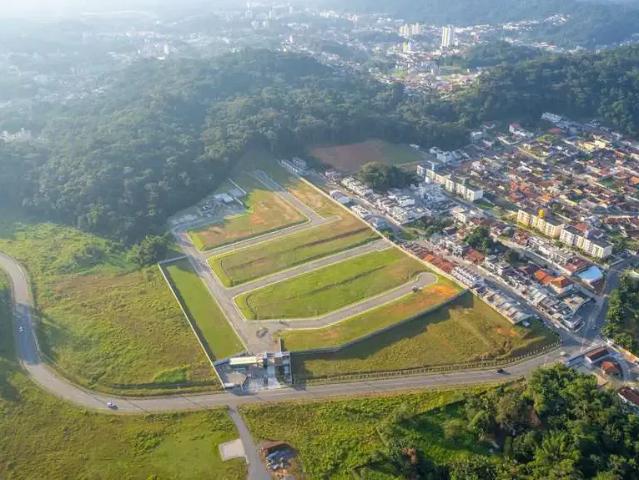 Terreno em Condomínio para Venda em Blumenau/SC Velha