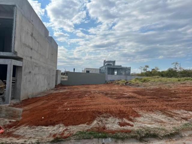 Terreno em Condomínio para Venda em Bragança Paulista, Residencial e Comercial Ille de France